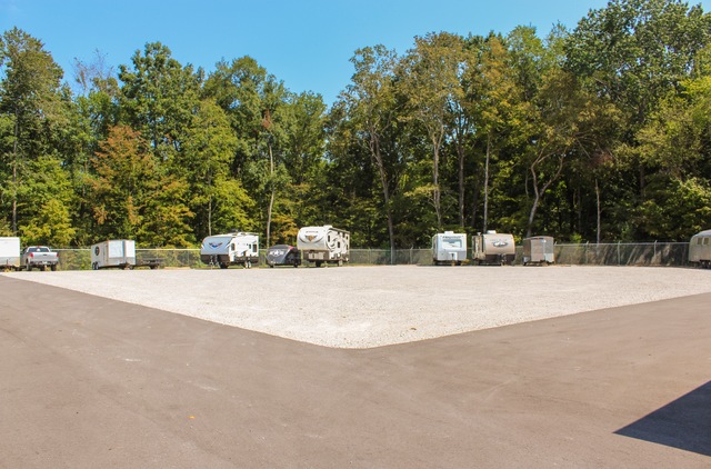 Self Storage Facility in Dickson TN | Synergy Storage