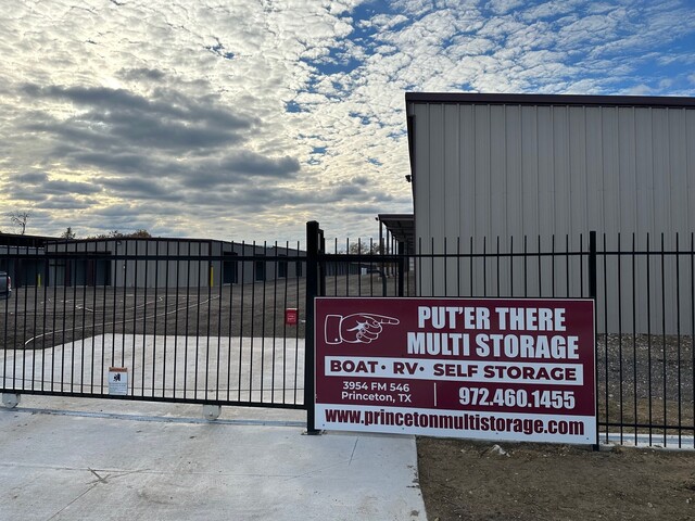 Storage in Princeton TX | Put'Er There Multi Storage