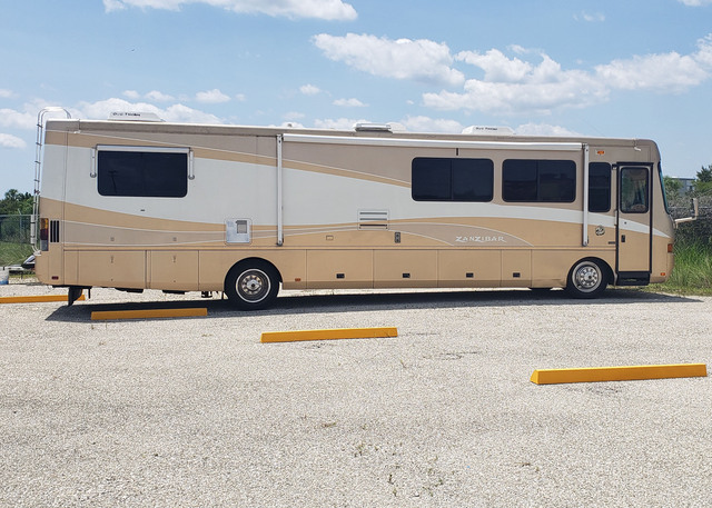 RV & Boat Storage Serving Fort Myers & Lehigh Acres FL | Senyah Open ...