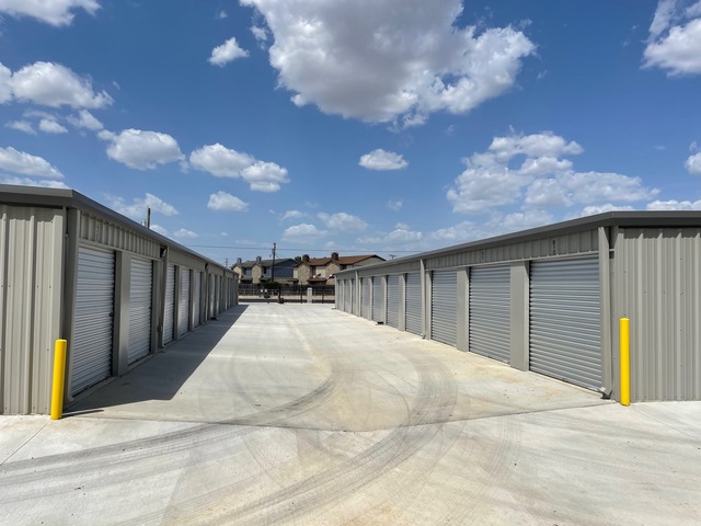 Self Storage Facility in Cleburne TX | Creekside Self Storage