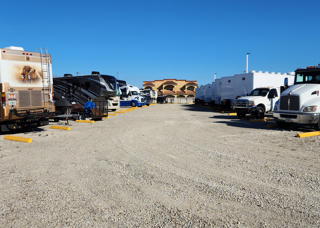 RV & Boat Storage Serving Fort Myers/Lehigh Acres FL | Senyah Open Air ...
